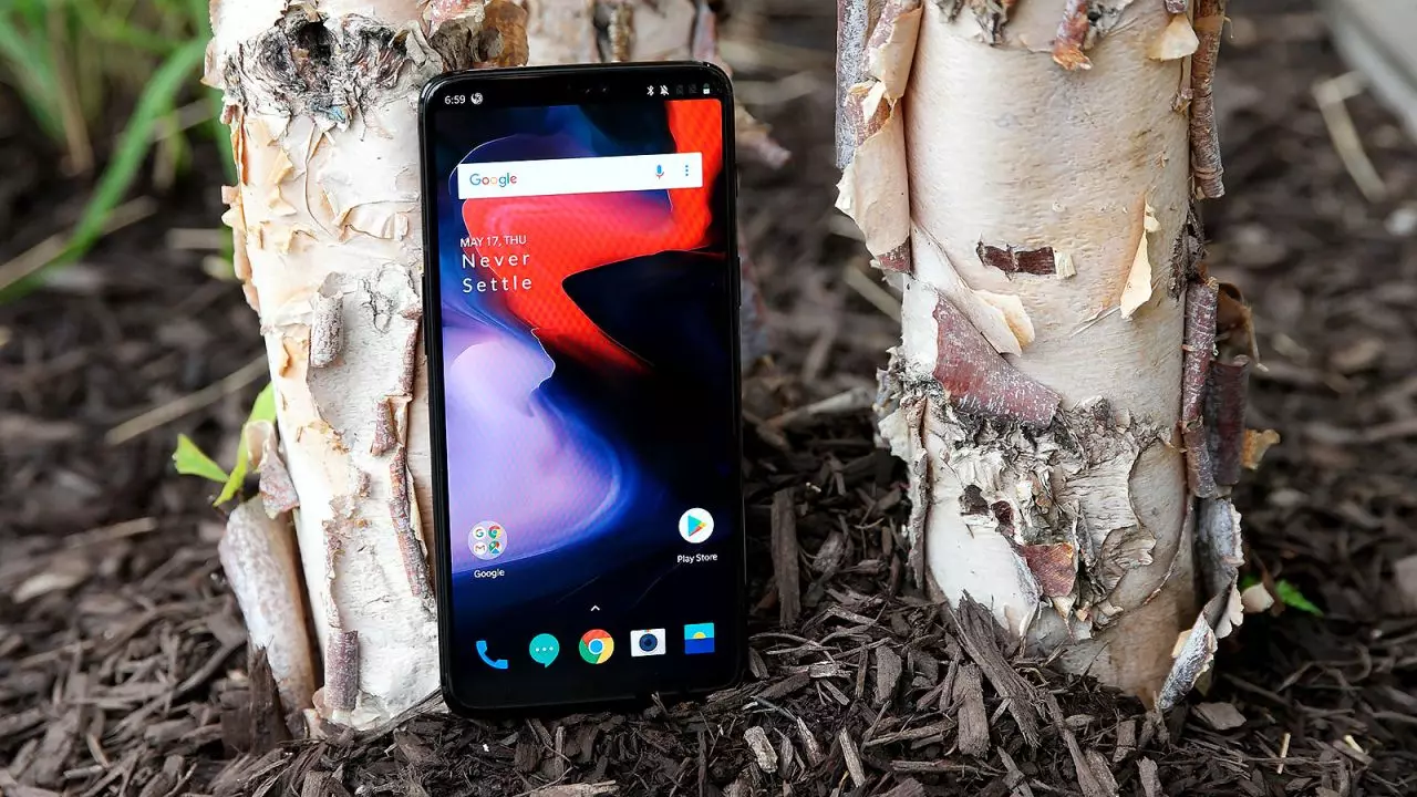 Ndemanga ya OnePlus 6: Foni Yabwino Kwambiri ya Android Yomwe Siidzawononga Ndalama Zanu