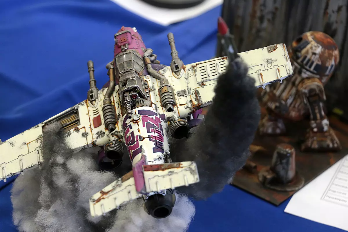 Model Skala Luar Biasa Adegan Perang, Dari Perang Dunia II Hingga Warhammer 40K