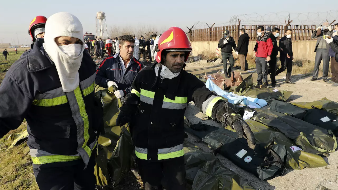 Tot el que sabem sobre l'accident aeri a l'Iran que va matar 176 persones