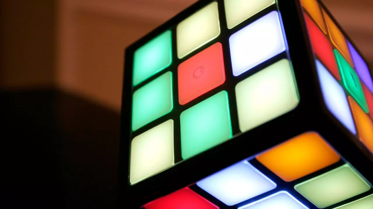 Is-Baray AI Masters Rubik's Cube Gudahood 44 Saac gudahood