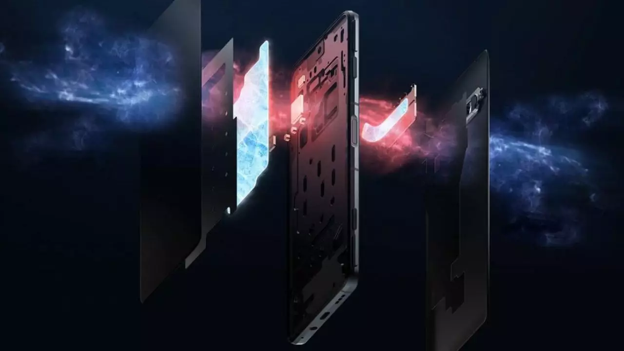 Black Shark 4 ад Xiaomi - гэта гульнявы тэлефон з рэальнымі кнопкамі на плячах