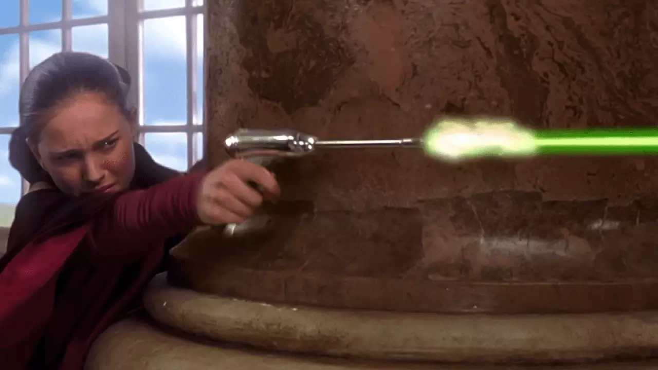 Fira Padmé Amidalas 61 utseenden i denna trendiga Star Wars-video