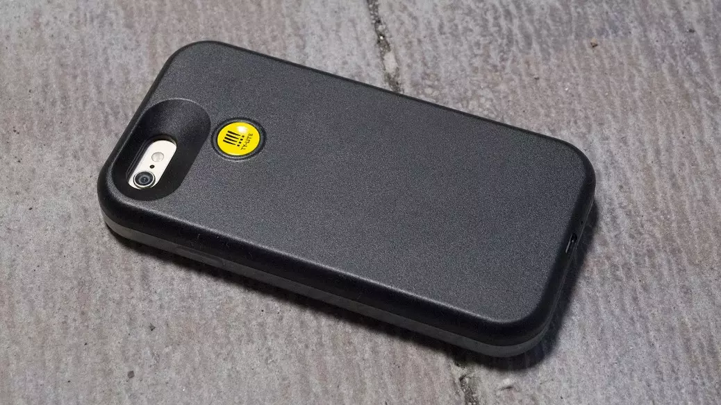 Ty-Lite Selfie Case Review: Okenn moun pa bezwen sa a, pa menm Beyoncé, men mwen vle li