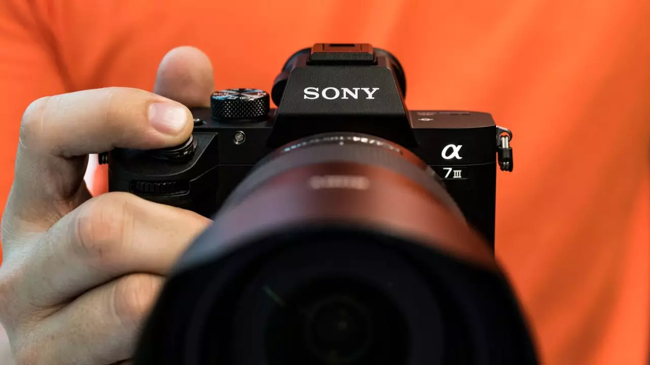 Sony a7 III: especificacions australianes, preus i data de llançament