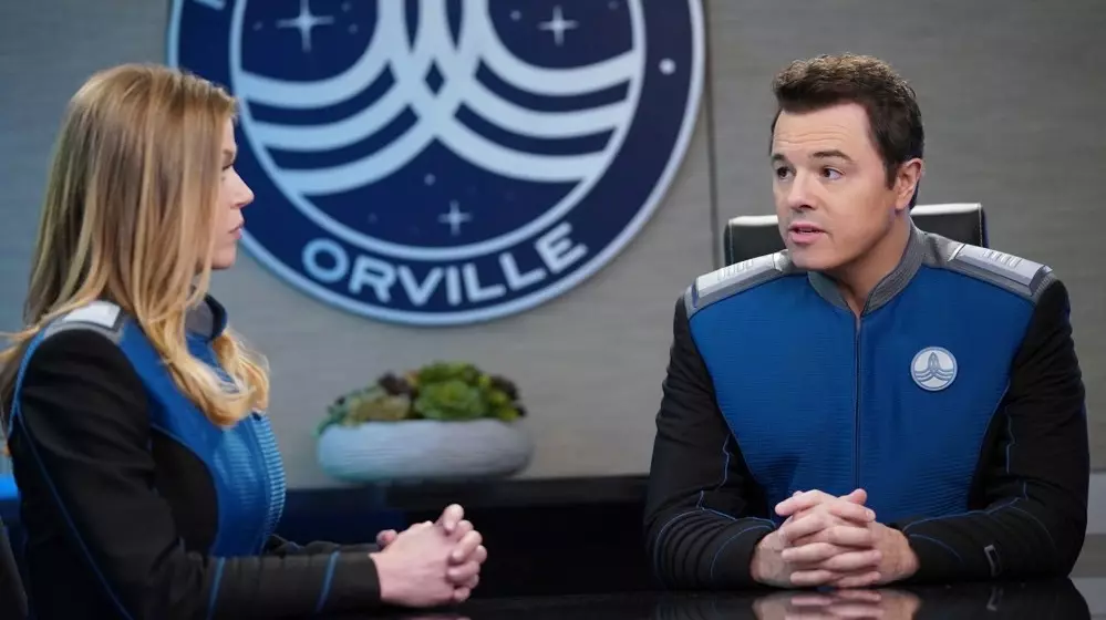 Report to the Bridge for your crash Course in the Orville Před premiérou 2. sezóny 1123_1