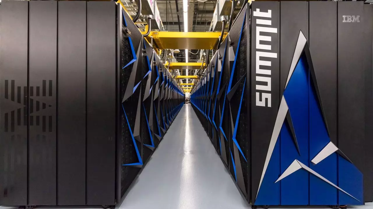 A supercomputadora máis poderosa do mundo é unha besta absoluta