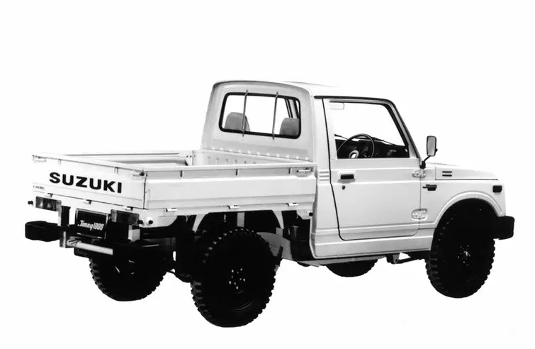 Suzuki Nov-Zelando Konvertas Jimnys En Malgrandajn Platbetajn Kamionojn