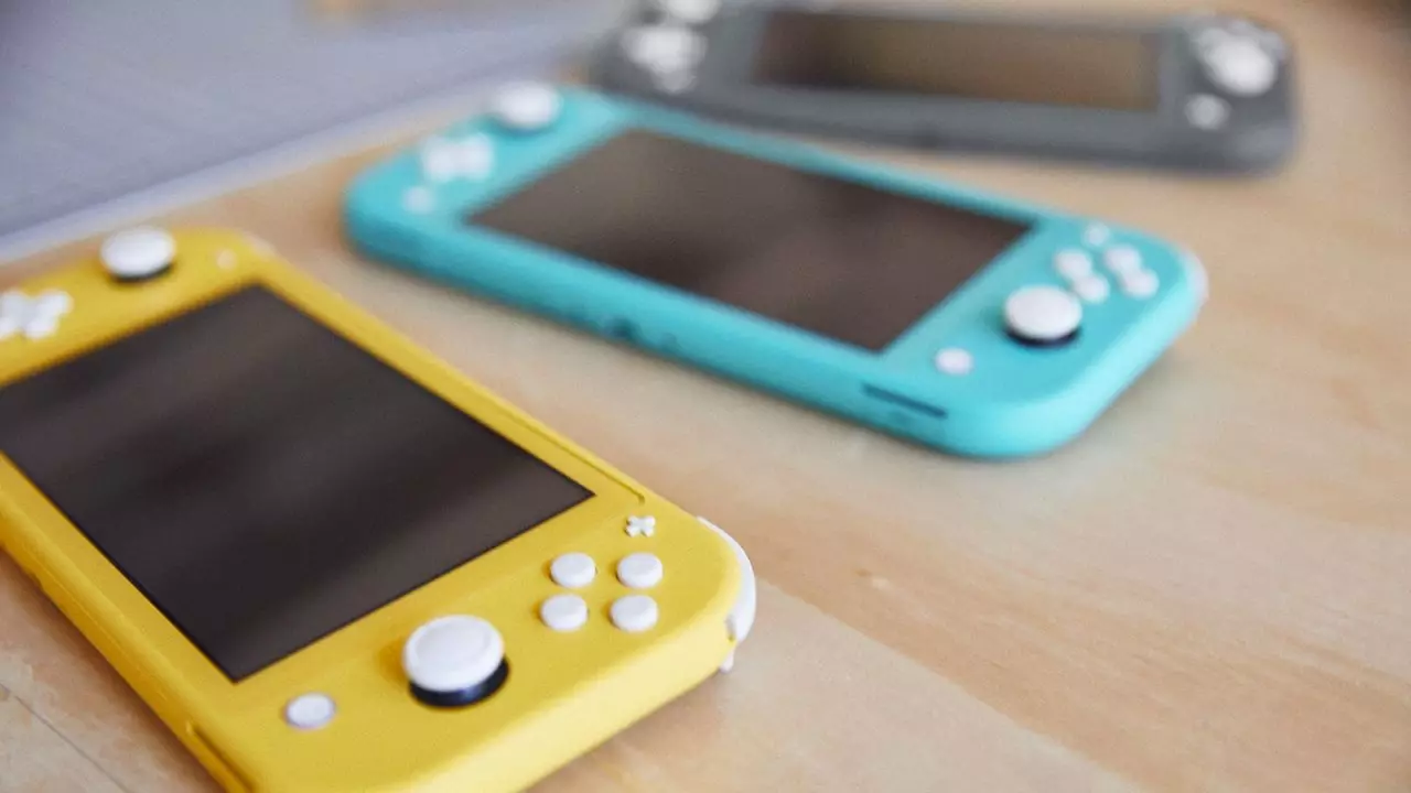 Nintendon pienempi, halvempi Switch Lite on täällä