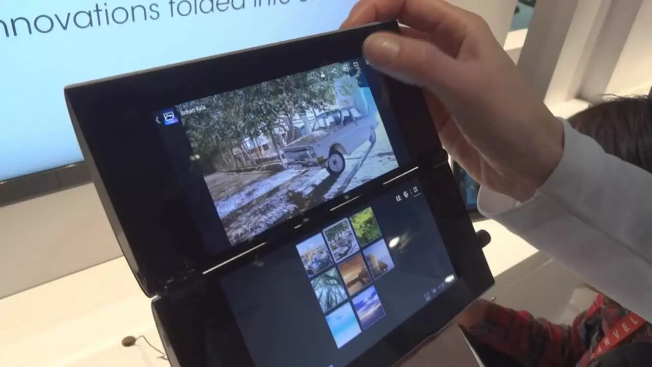 Sony Tablet P praktisks risinājums: divi 5,5 collu ekrāni
