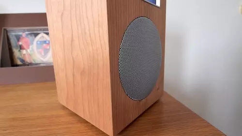 Tivoli Audio Model 10: Hongu, A Clock Radio Inogona Kutyisa