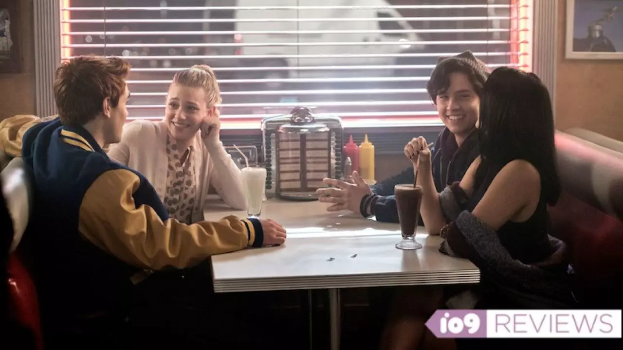 Riverdale တွင်၊ CW ၏စွဲလမ်းသော Archie ဆပ်ပြာ၊ Friendship is Magic