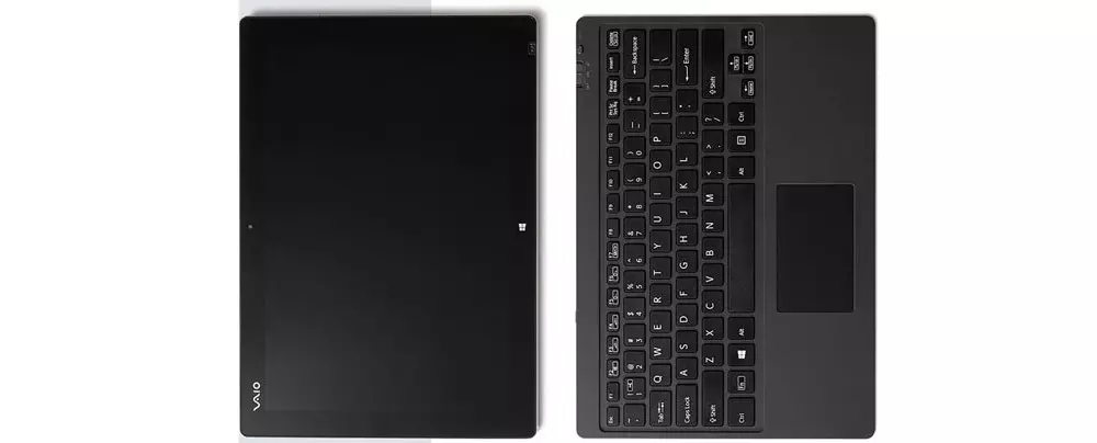 Dy laptopë të rinj hibridë VAIO që dalin nga hiri i Sony