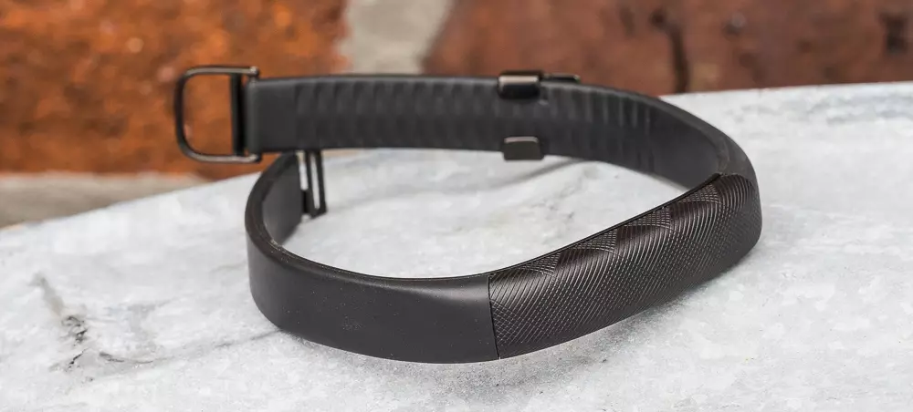 Jawbone's New Fitness Tracker Nqa Txawb Nyiaj Rau Koj Lub Dab teg