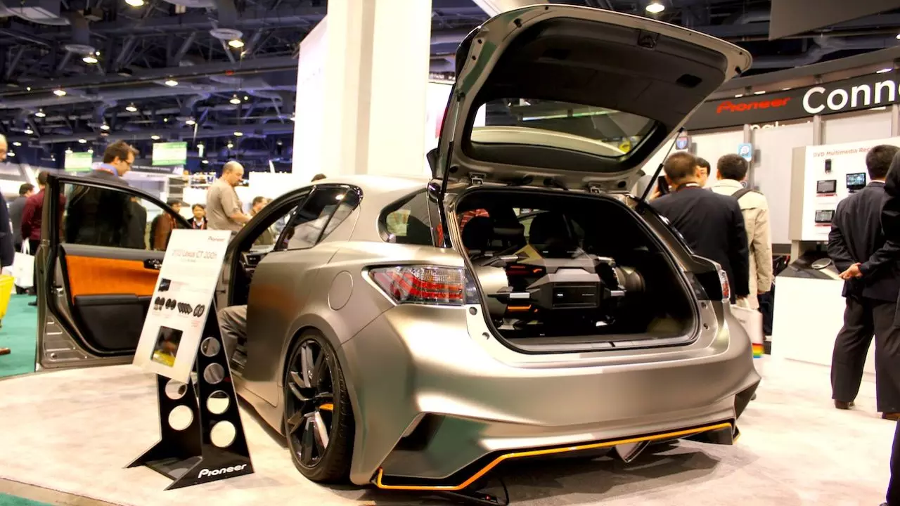 The Crazy Cars of CES 2013