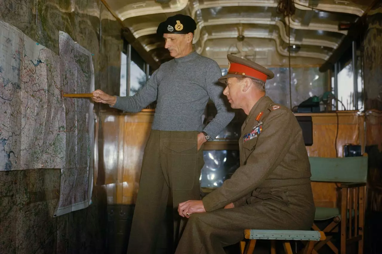 Những bức ảnh màu hiếm hoi từ Chiến tranh thế giới thứ hai là không thể tin được