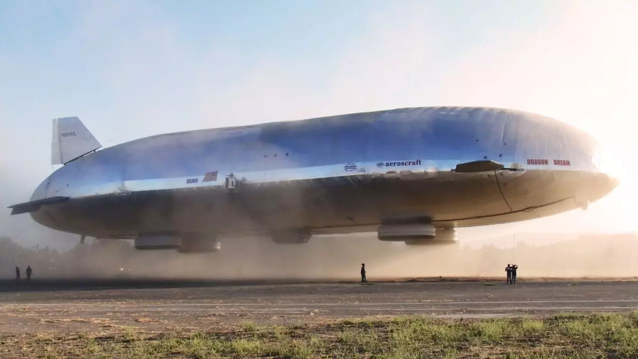 Monster Machines: The Aluminium Airship Of The Future Has τελικά Flow