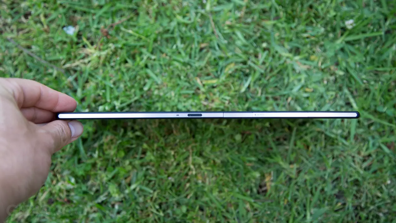 Sony Xperia Z2 טאַבלעט איבערבליק