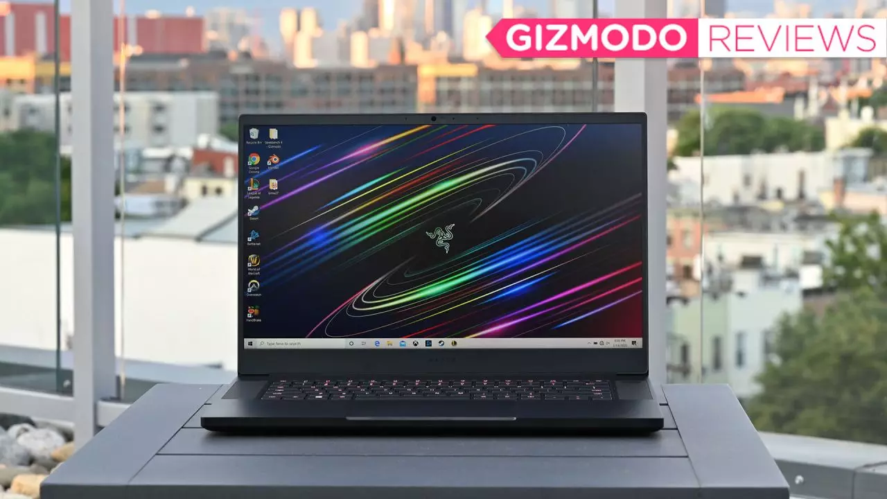 O Razer Blade 15 Advanced é o MacBook Pro dos laptops para jogos