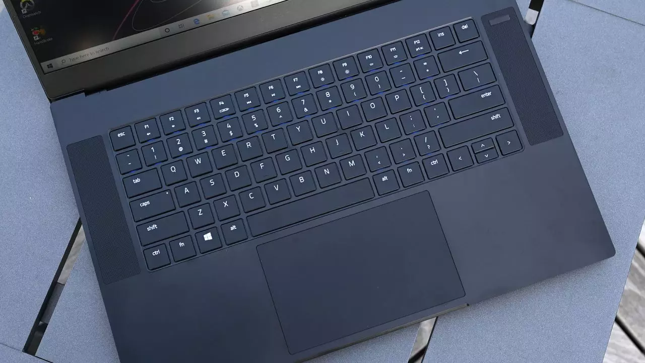 Ang Razer Blade 15 Advanced ay ang MacBook Pro ng mga Gaming Laptop 123439_7