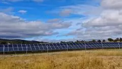 Como a estrada solar do ACT está impulsionando a energia renovável na Austrália