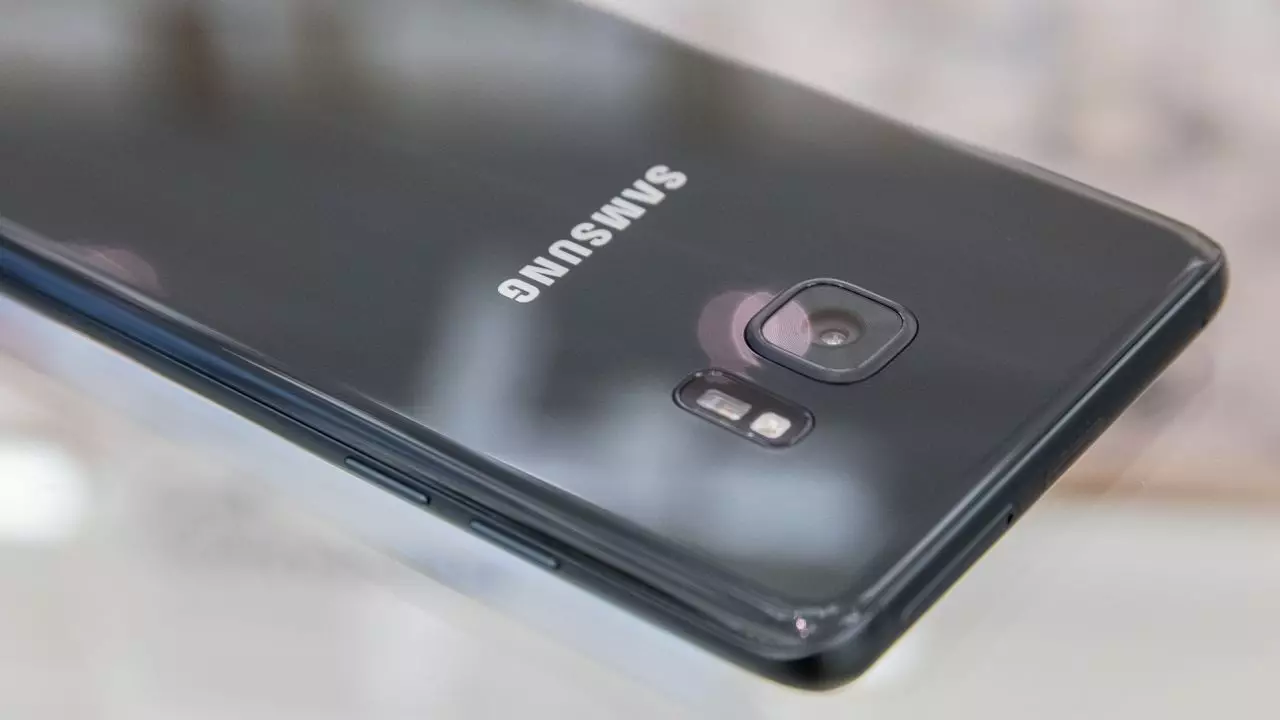 Samsung Galaxy Note7៖ តម្លៃអូស្ត្រាលី និងកាលបរិច្ឆេទចេញលក់