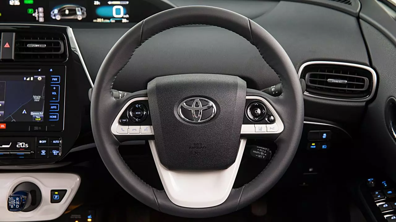 Toyota និយាយថា Prius ថ្មីគឺសប្បាយក្នុងការបើកបរ