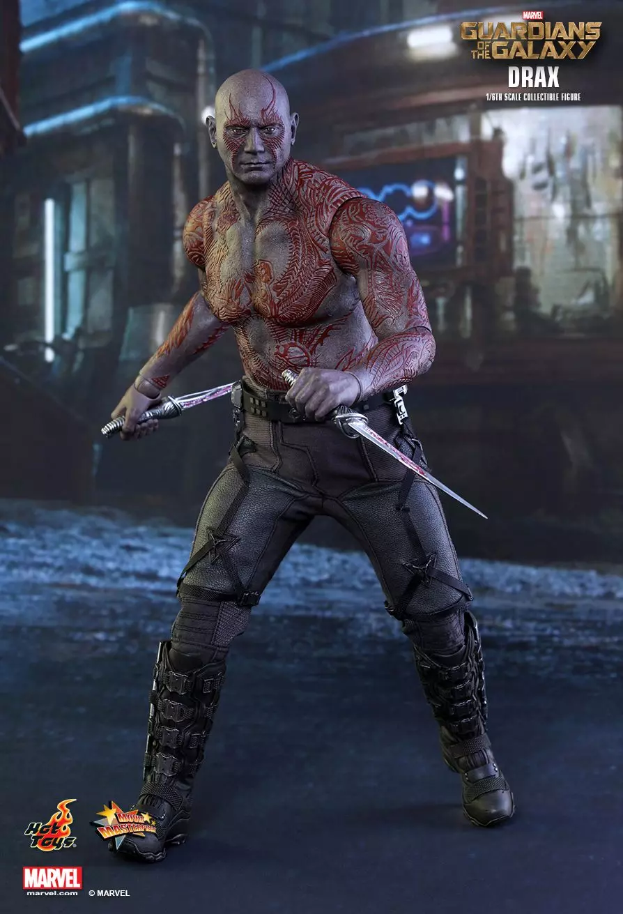 „Hot Toys“ pagaliau užbaigė savo galaktikos sergėtojų liniją su šia „Drax“ figūra