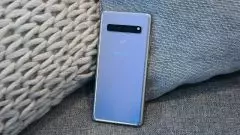 Ҳар як нақшаи Telstra барои 5G Samsung Galaxy S10