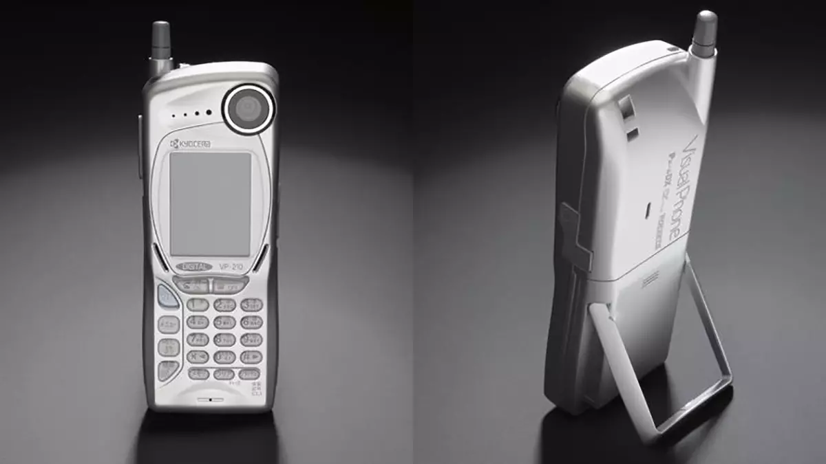 Alguns primeiros telefones celulares notáveis na história