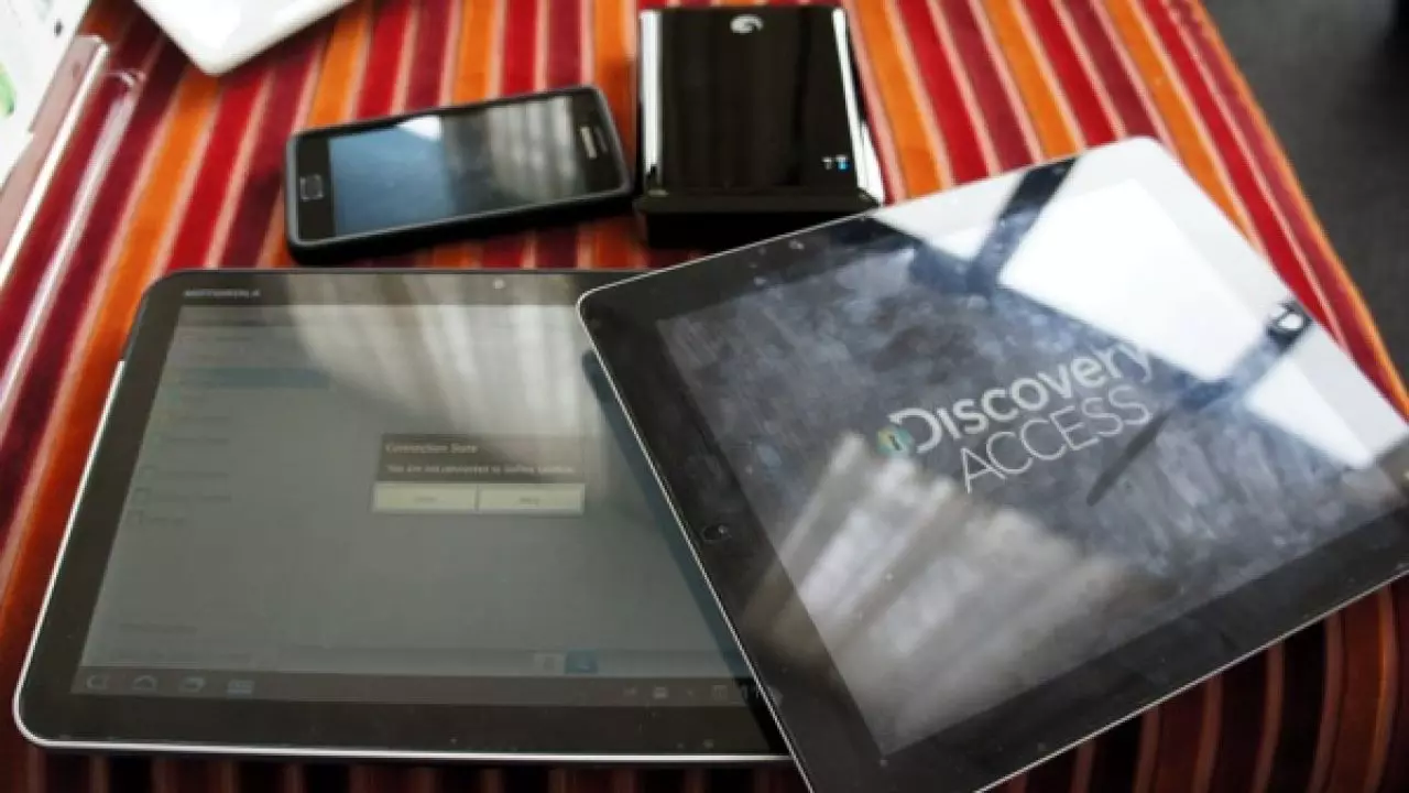 Seagate's USB 3.0 Wi-Fi Drive hâldt fan sawol Android as iPad