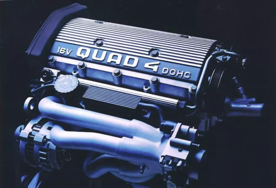 Štai kodėl „Quad 4“ buvo vienas svarbiausių GM variklių