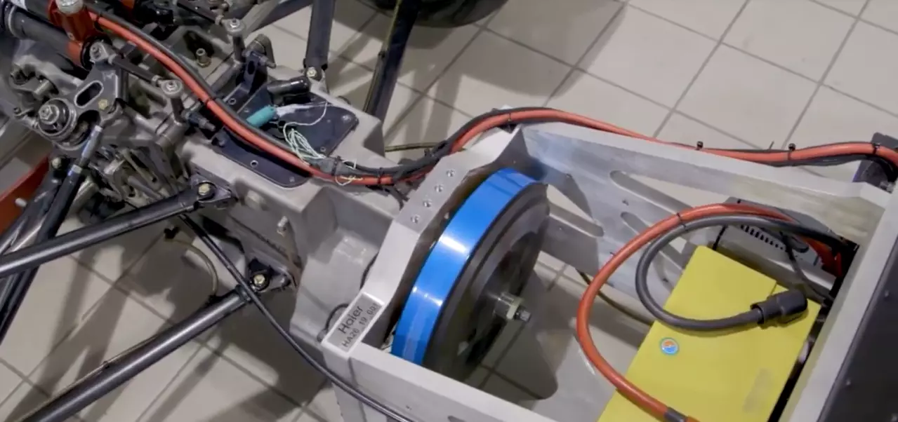 全球赛车队终于用洗衣机电机打造方程式赛车