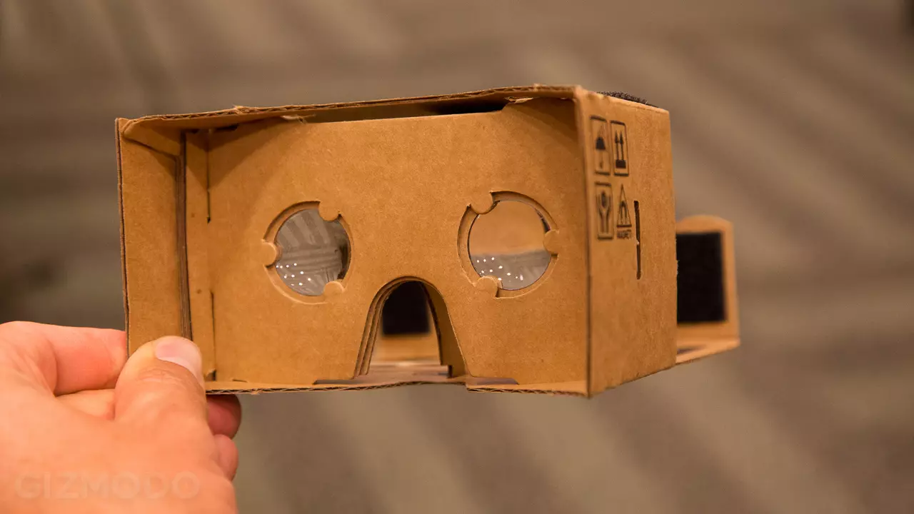 Google Cardboard превращает ваш Android в самодельную гарнитуру виртуальной реальности