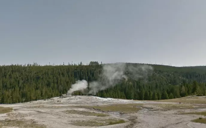 Besicht Nationalparken an Nordamerika Vum Komfort vu Google Street View