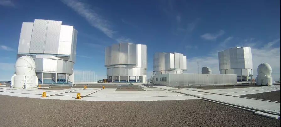 Você pode explorar esses observatórios astronômicos remotos no Street View