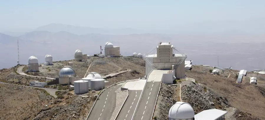 Você pode explorar esses observatórios astronômicos remotos no Street View