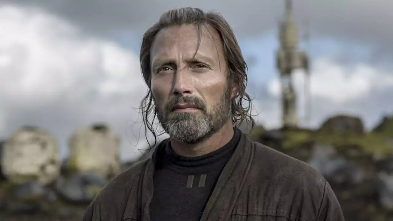 Mads Mikkelsen no puede quejarse de su muerte 'súper icónica' en Rogue One