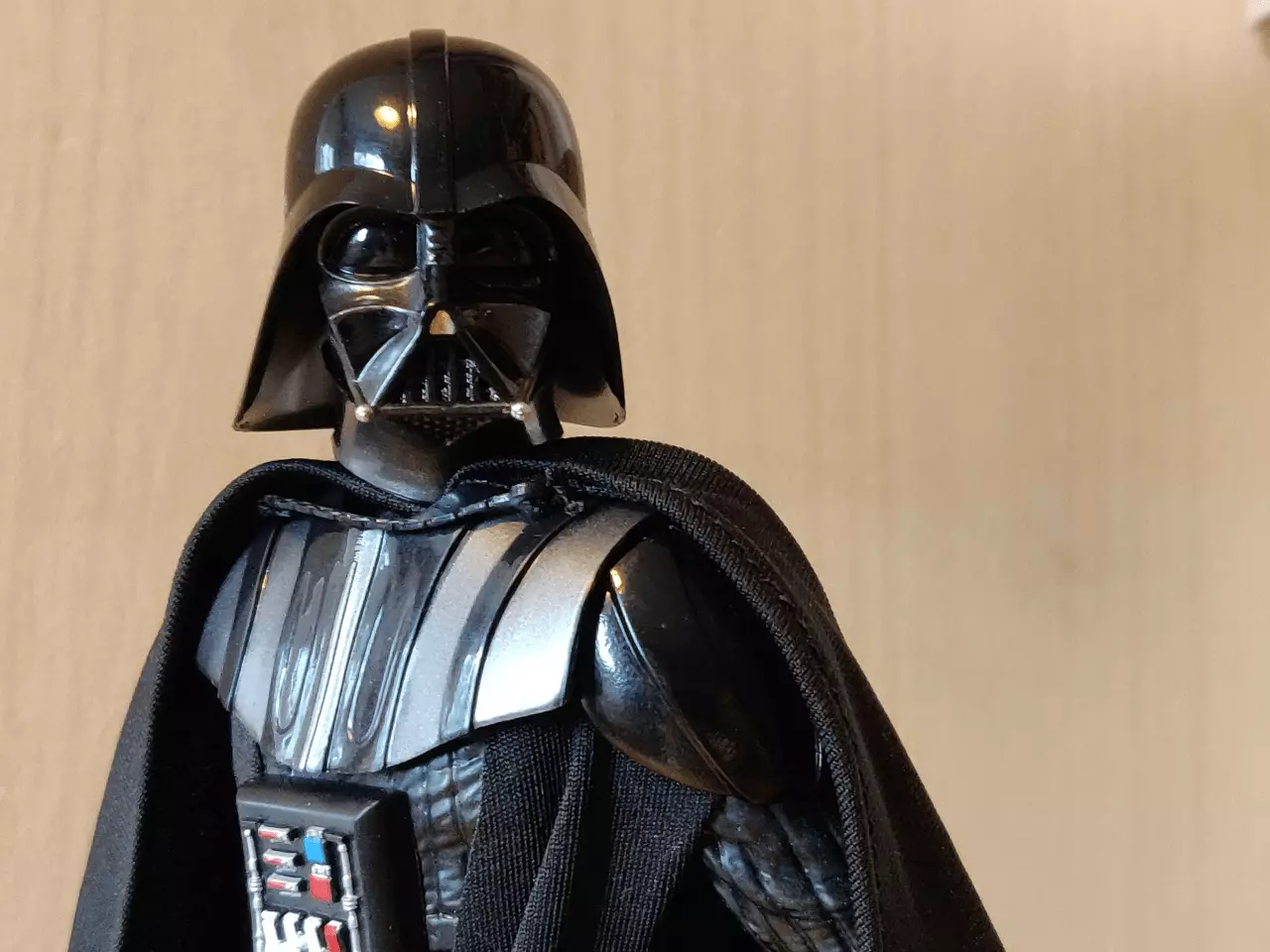 A Hasbro új Darth Vader figurája a leglenyűgözőbb és a legfrusztrálóbb