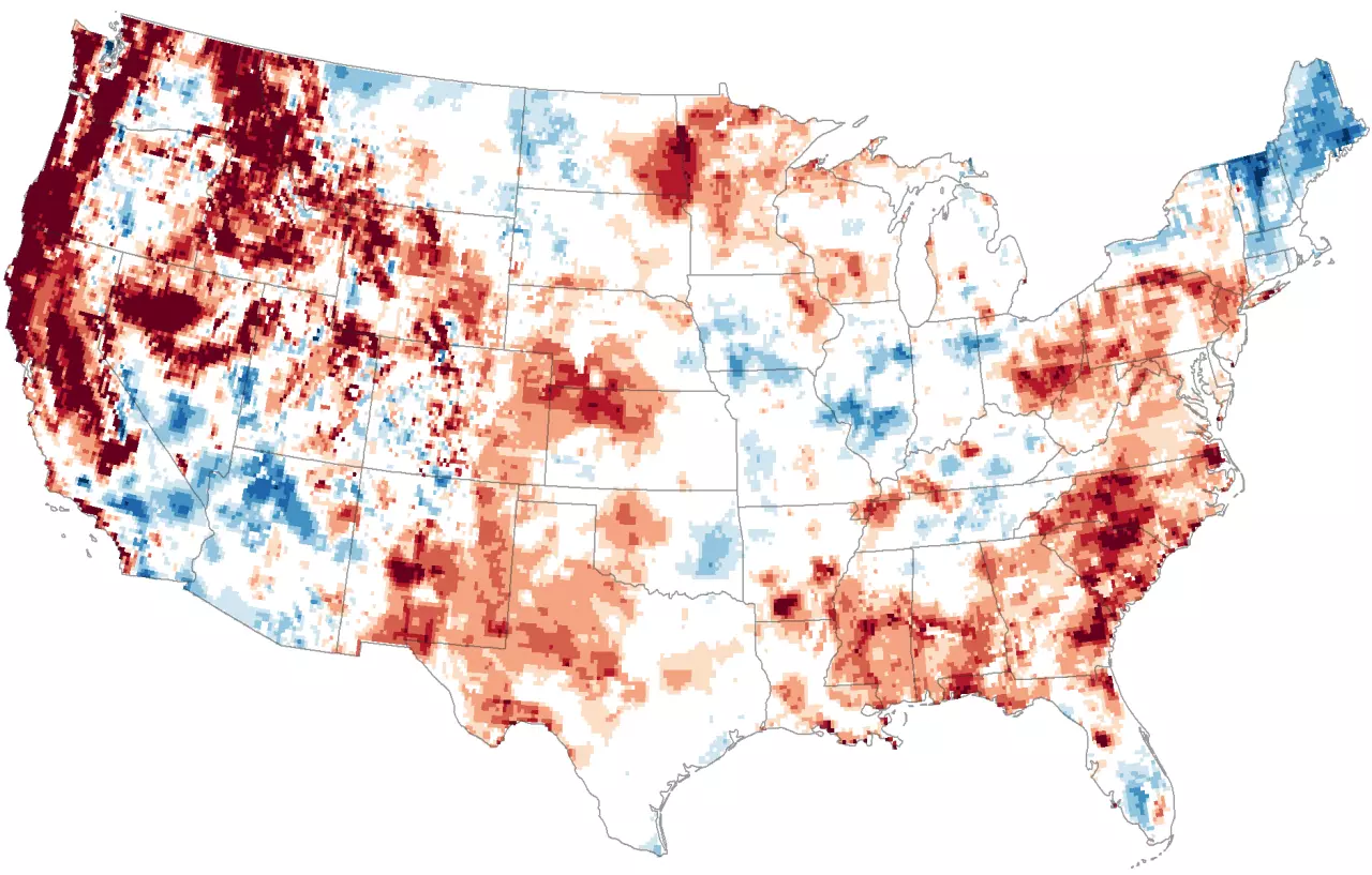 Nuove immagini satellitari mostrano quanto sia arida la California