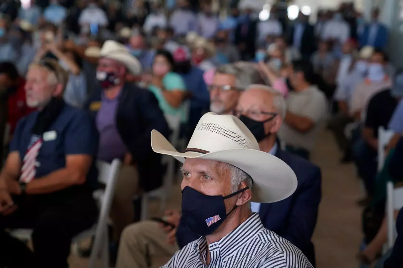 Trump laat masker vallen terwijl het dodental in de VS de 150.000 overschrijdt 148483_4