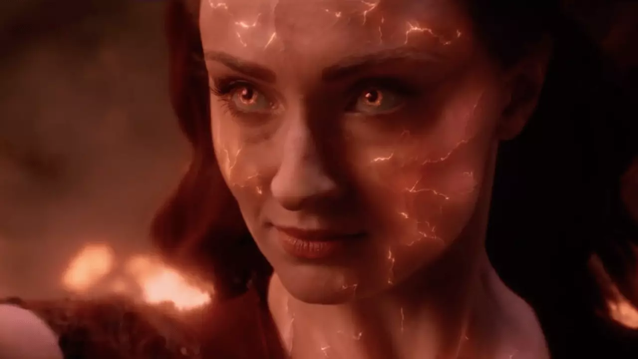 Da una certa angolazione, sembra che il trailer di Dark Phoenix prenda un sottile colpo all'universo cinematografico Marvel