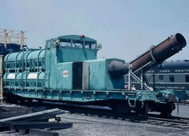 Monsters Machines: 1960ko hamarkadako Jet Tren hau Amerikako lokomotora azkarrena da oraindik