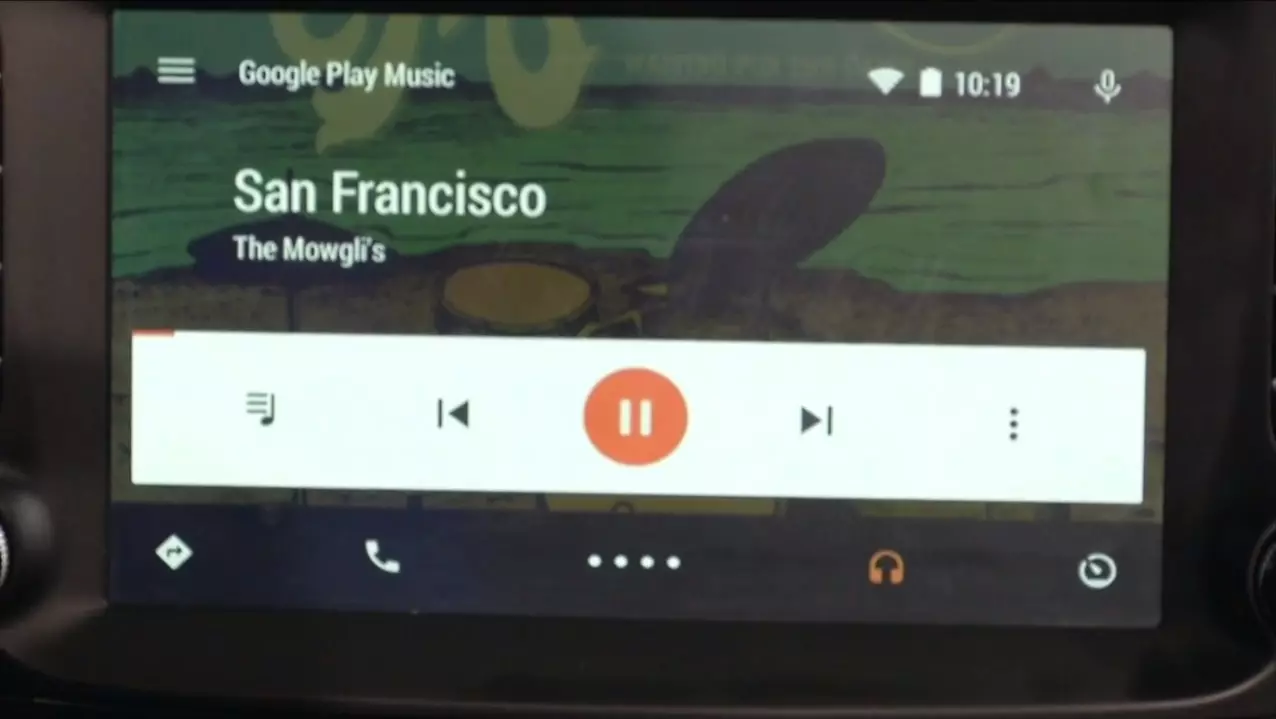 Android Auto Mengubah Dasbor Mobil Anda Menjadi Perangkat Seluler