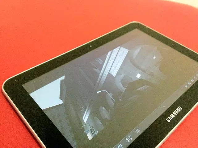 Samsung Galaxy Tab 8.9 4G: Hız Önemli mi?