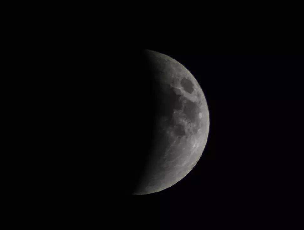 34 photos étonnantes de la super lune de sang
