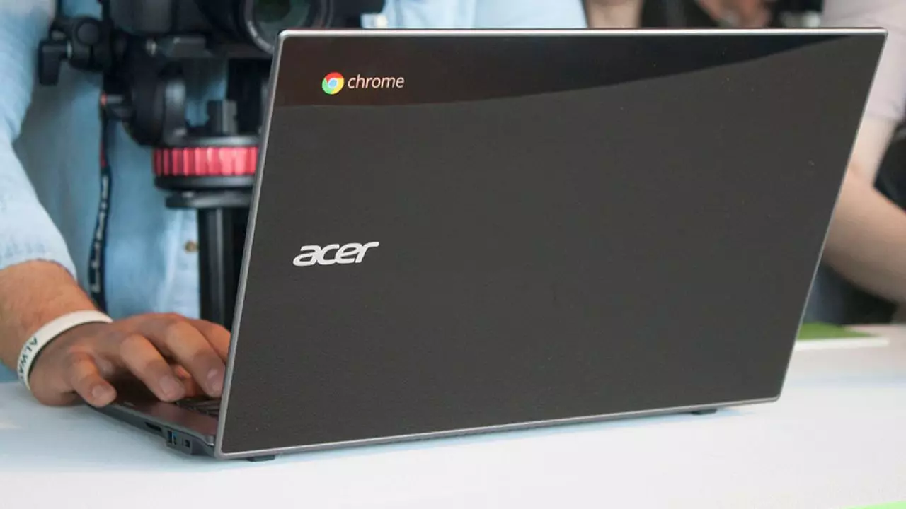 De kuleste tingene Acer kunngjort i dag inkluderer en væskekjølt bærbar PC