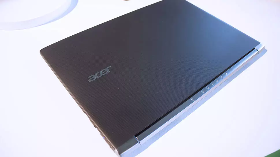 De kuleste tingene Acer kunngjort i dag inkluderer en væskekjølt bærbar PC