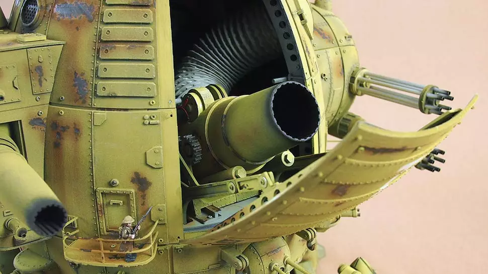 Mënyra e vetme për të përshkruar këtë tank lodrash të mekanizuar të printuar në 3D është e mahnitshme