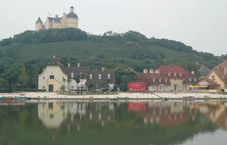 Skrýtinn, óhugnanlegur heimur Kínverskra borga