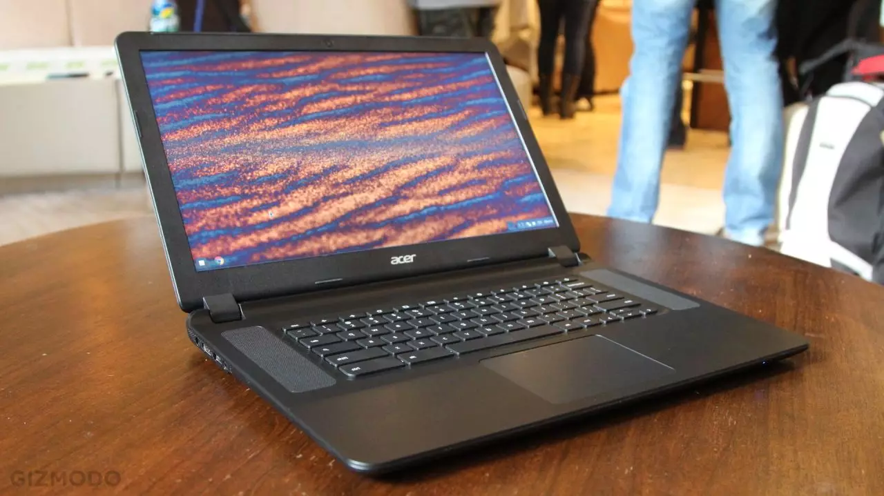Acer Chromebook 15 гар утас: 250 доллараар супер хатуу том дэлгэцээр үзэх боломжтой